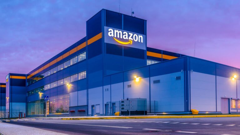 Amazon CRM Strategy: The Blueprint Behind The E-commerce Giant